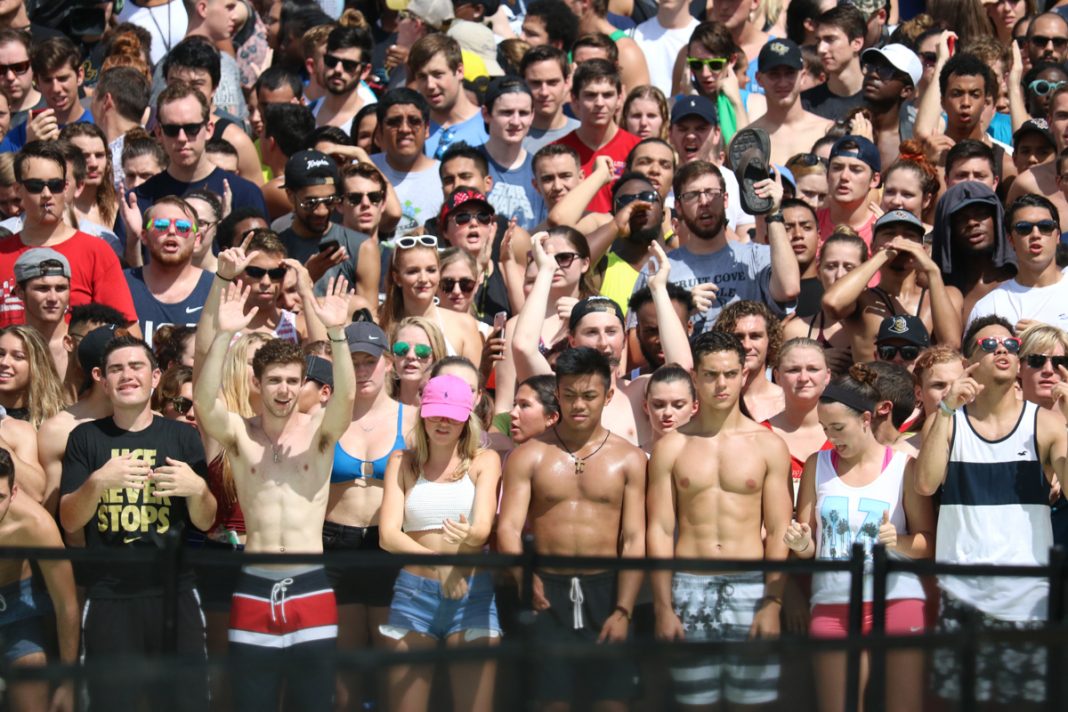 UCF Homecoming Spirit Splash Photos — KnightNews.com