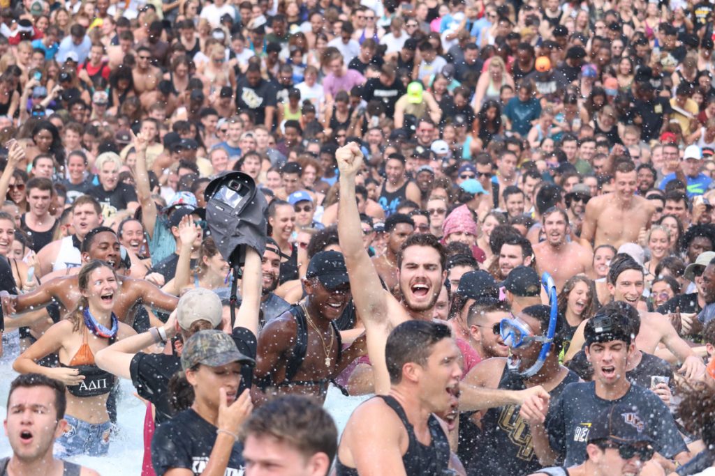 UCF Homecoming Spirit Splash Photos — KnightNews.com