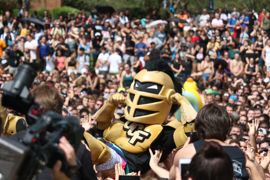 UCF Homecoming Spirit Splash Photos — KnightNews.com