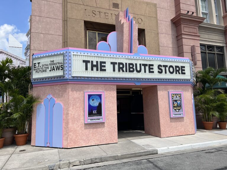 Retro Tribute Store debuts at Universal Orlando — KnightNews.com